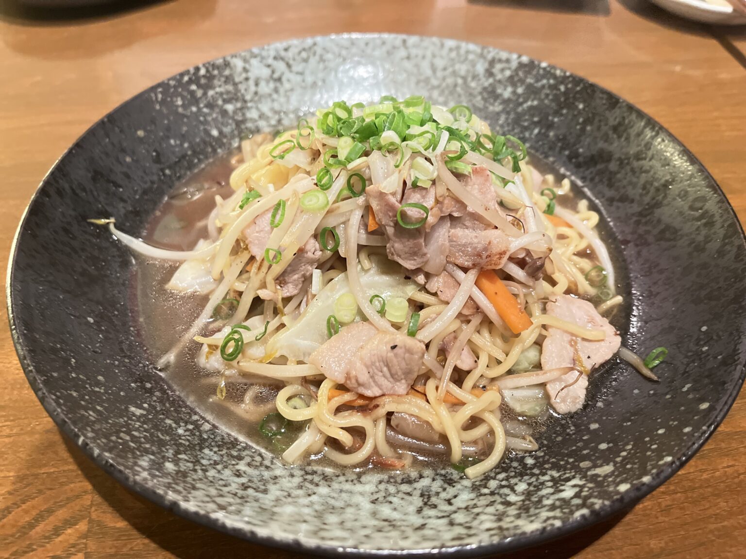 八幡浜市の「BEERREST EYEWALL」（アイウォール）で「焼きちゃんぽん」を食べてきたよ！ | KITONARU（きとなる）